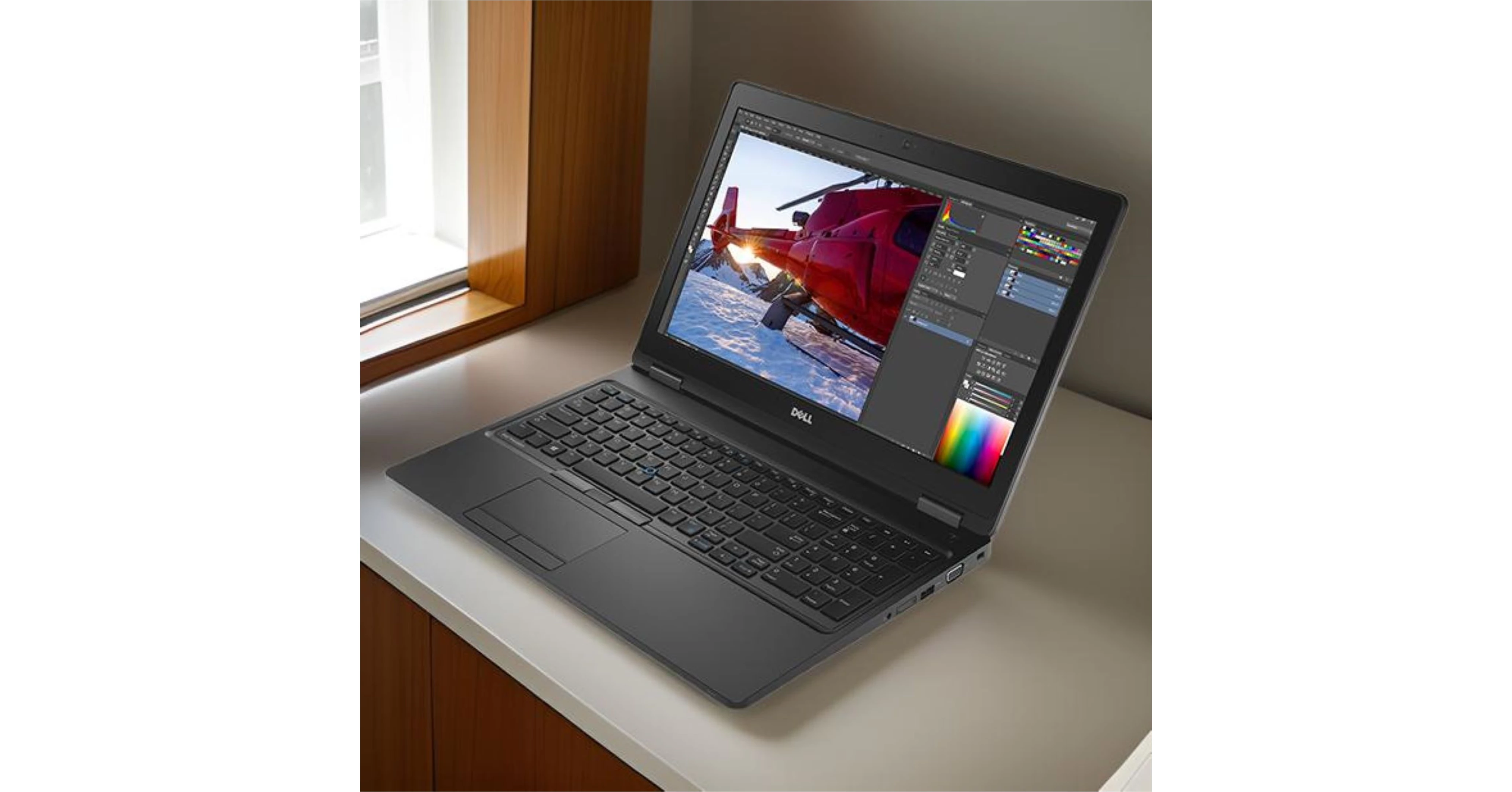 DELL Precision 3520 i7 (32/512) | Grafikai Erő, M620 VGA | NaniPC