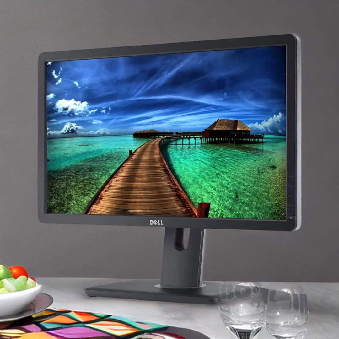 Élénk tiszta kép Dell UltraSharp U2312HM 23 FULL HD DP/DVI-D/VGA/USB ...